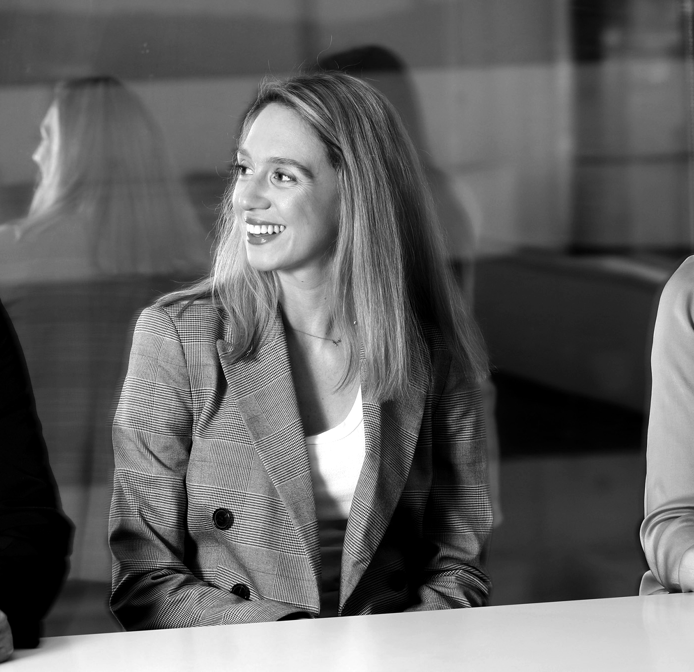 EmmaBarnes_Black&White_v2 - Solstice Media